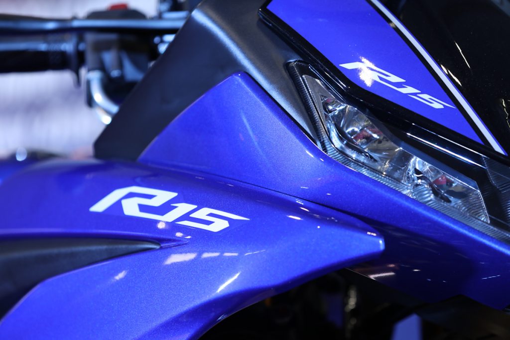Welcome to Hong Leong Yamaha Motor | YAMAHA YZF R15’S UNBEATABLE SPIRIT ...